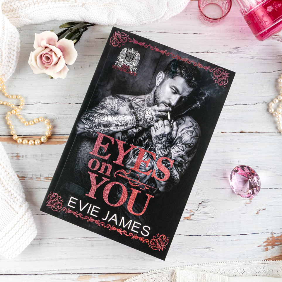 Eyes on You - Smoldering Special Edition Cover: Foiled with Sprayed ...